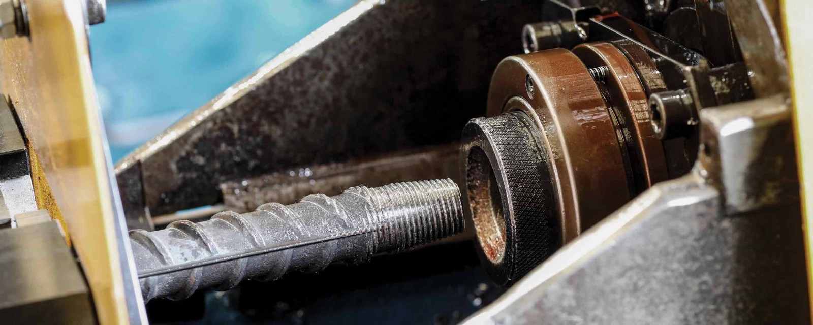 Wire Industries | Services - Threading of Reinforced Bar